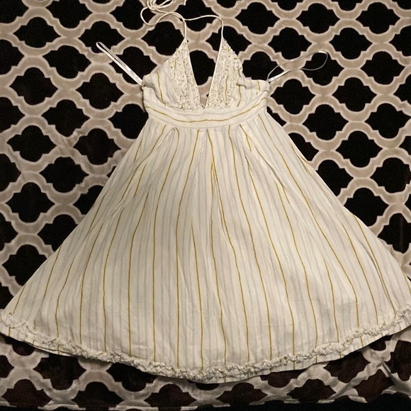 J. Crew | Dresses | Size 2 J Crew Linen Blend White Striped Ruffled ...